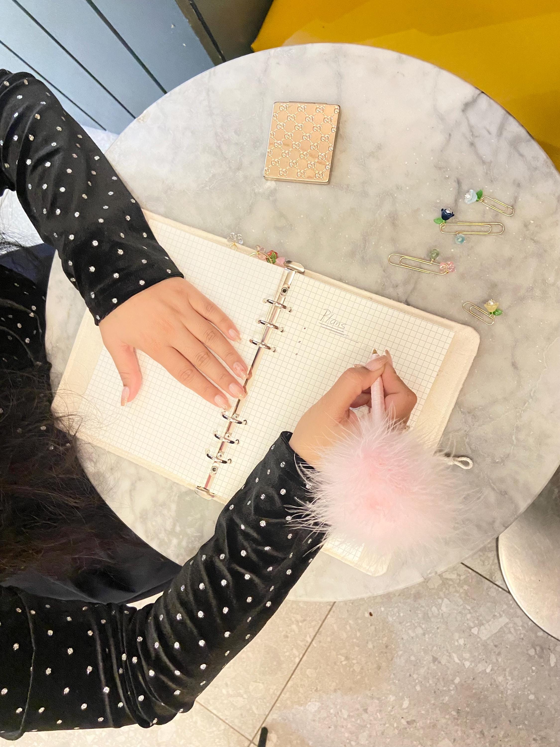 Write Like a 90’s Icon With the Classic Clueless-inspired Fluffy Pom ...