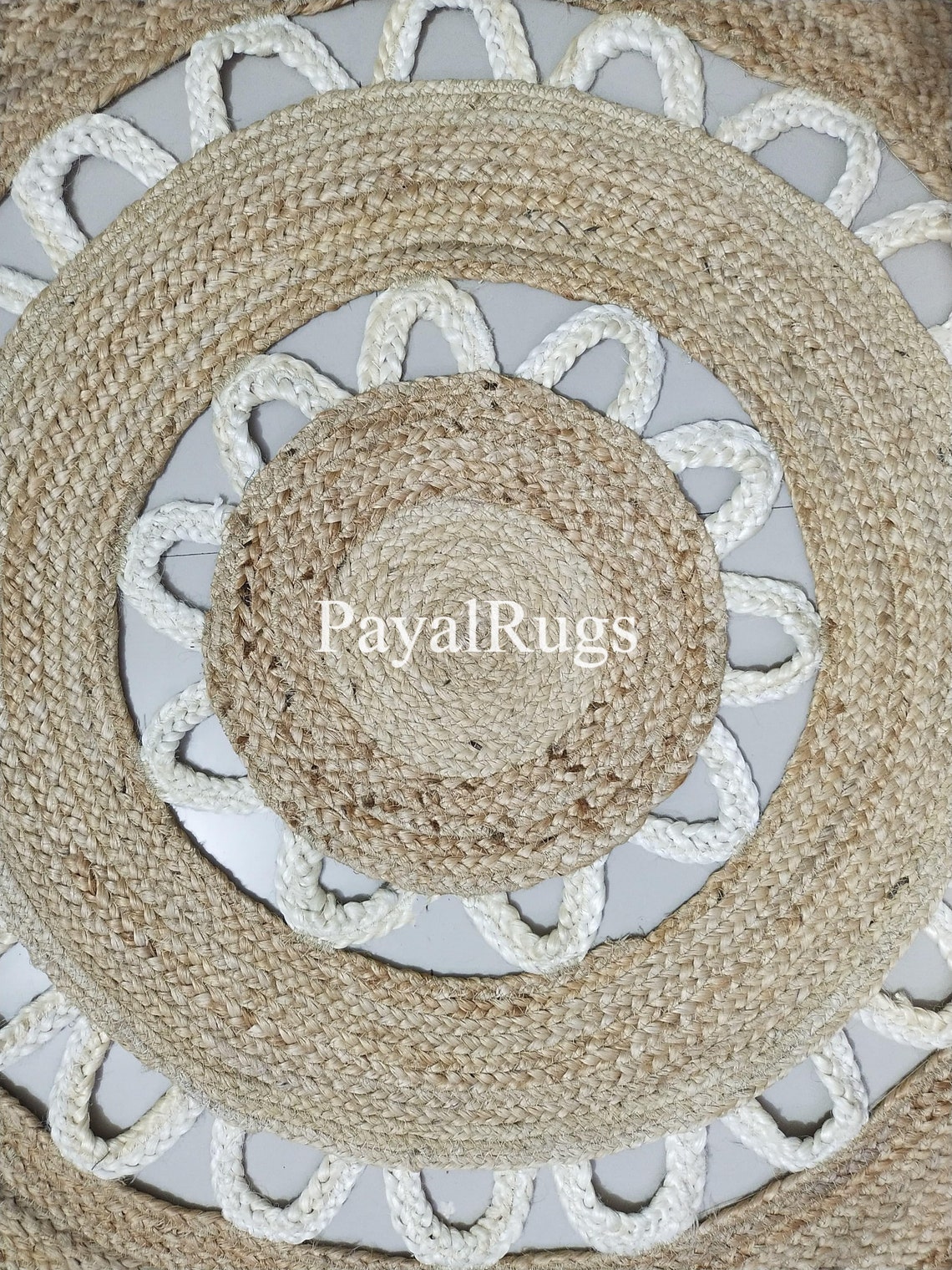 2X2 3X3 4X4 6X6 7X7 8X8 Feet Round Rug Natural Round Rug Scalloped ...