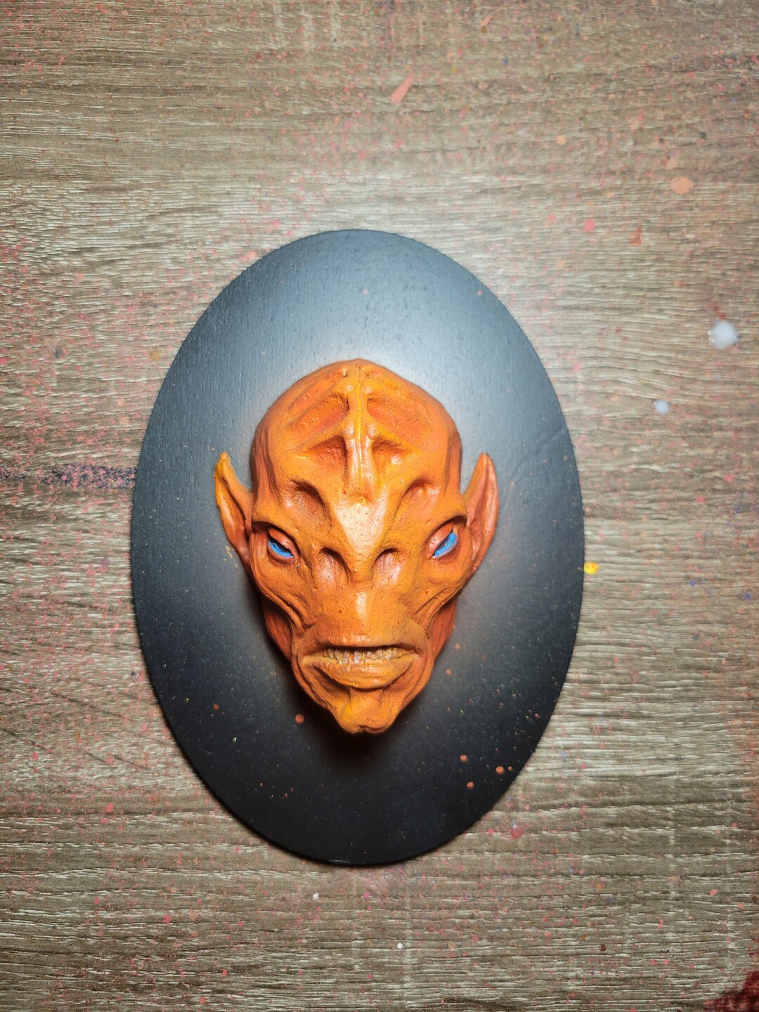 Alien Miniature Wall Display - Etsy