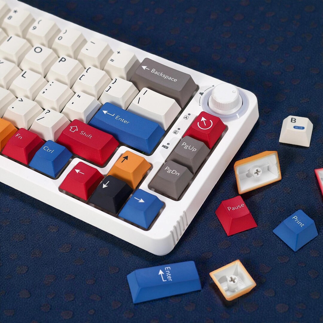 Retro Arcade 8-bit Keycap Set | Red & White Cherry Profile | PBT Dye ...