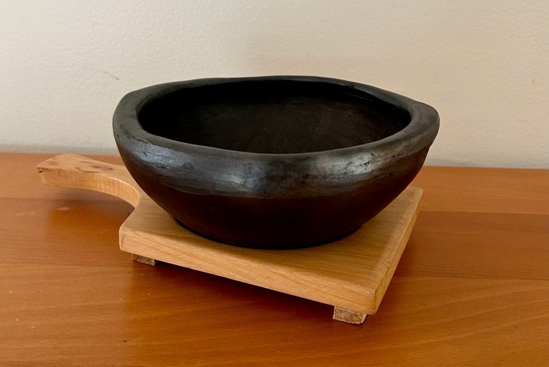 From Colombia - Traditional La Chamba Ajiaco Clay Bowl With Stand - Etsy