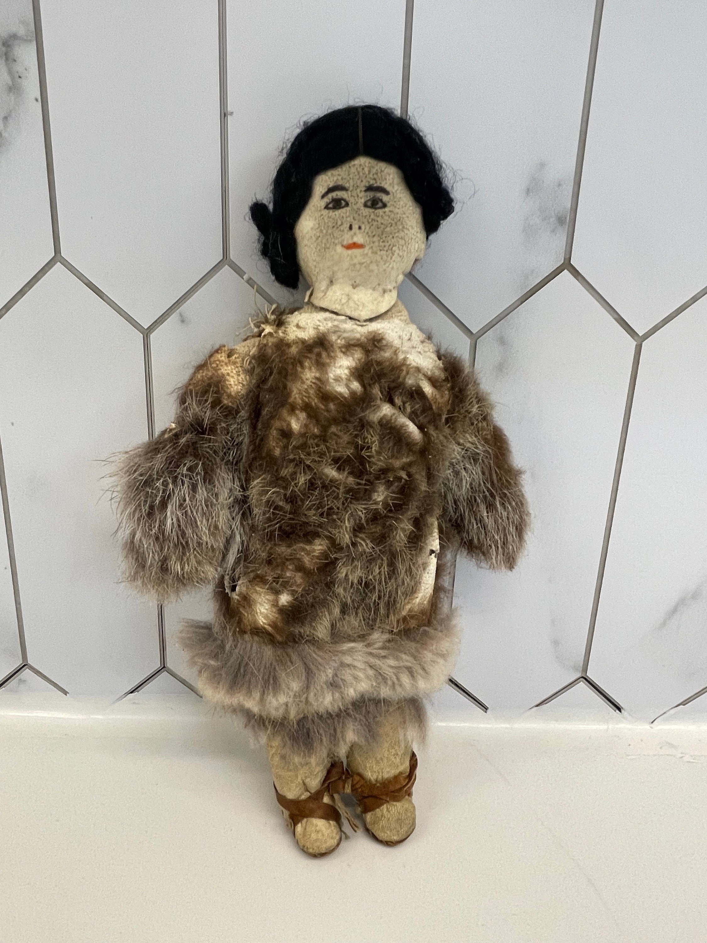 Vintage Doll Inuit Doll Leather Head Hand Stitched Handmade - Etsy