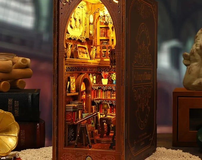 Turn Your Bookshelf Into a Cozy DIY Book Nook With LED Lights Easy to ...