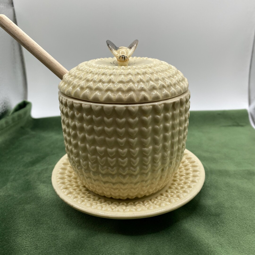 Vintage Ceramic Beehive Shaped Honey Pot With Bee Finial - Etsy
