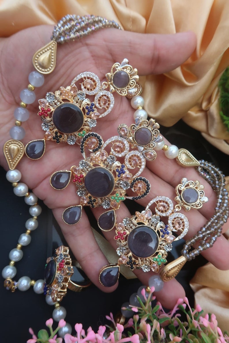 Beautiful Nauratan Mala Set / Hyderabadi Mala Set / Indian Pakistani ...