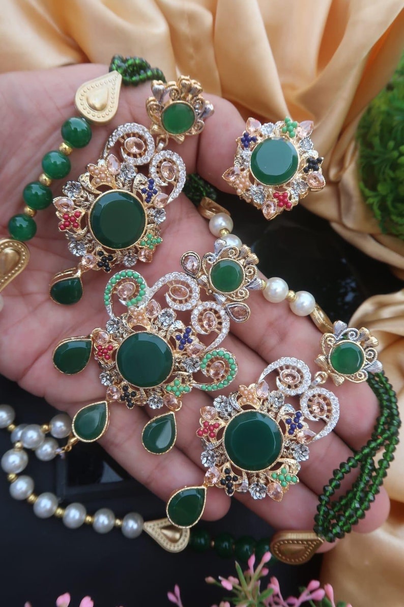 Beautiful Nauratan Mala Set / Hyderabadi Mala Set / Indian Pakistani ...