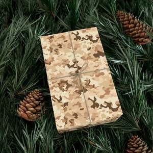 Desert Camo: Premium Gift Wrap - Decorative Repeating Pattern, Matte ...
