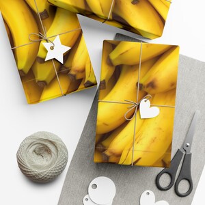 That's Bananas: Premium Fruit Gift Wrap - Decorative Repeating Pattern ...