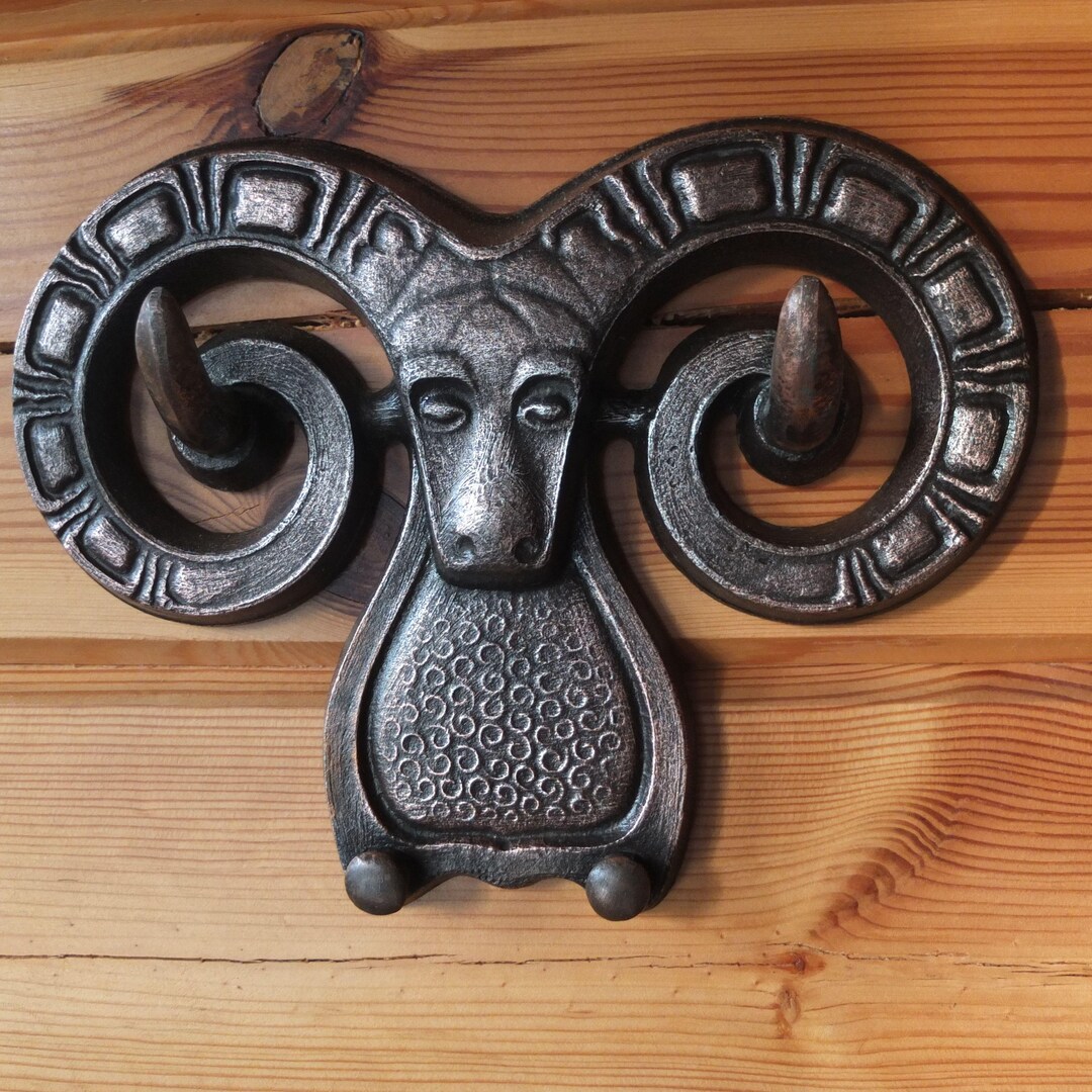 Vintage Clothes Hanger, Stylized Ram Head Hanger, Rustic Wall Hanger ...