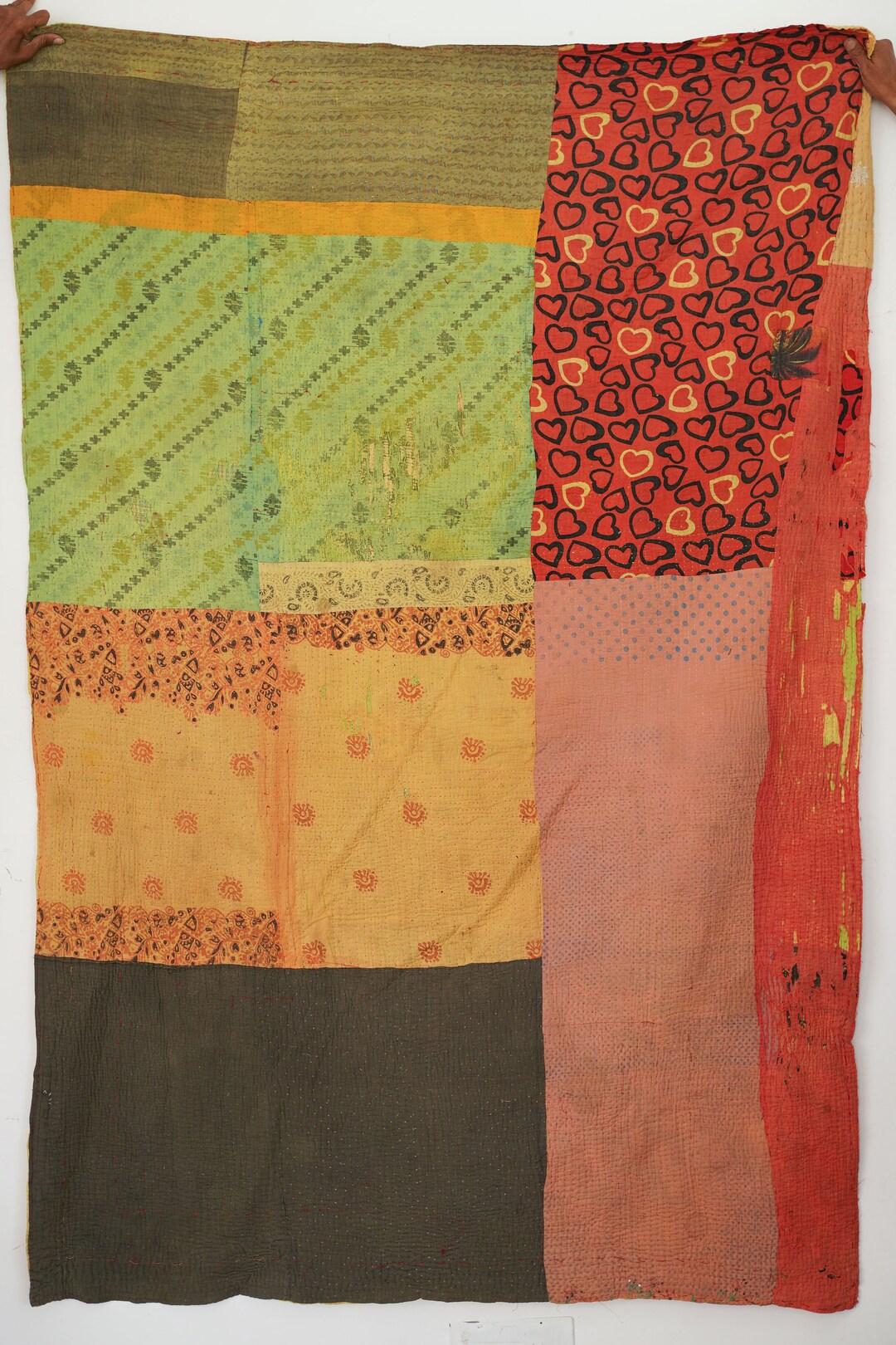 Vintage Sari Kantha Quilt, Handmade Cotton Bedspread, Indian Kantha ...