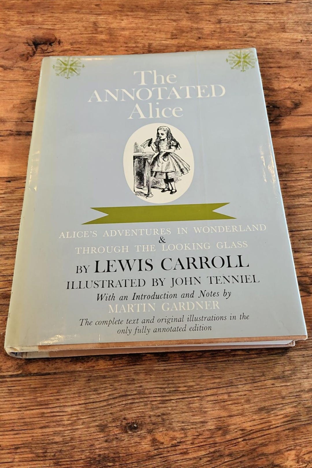 The Annotated Alice: Alice's Adventures in Wonderland Through the ...