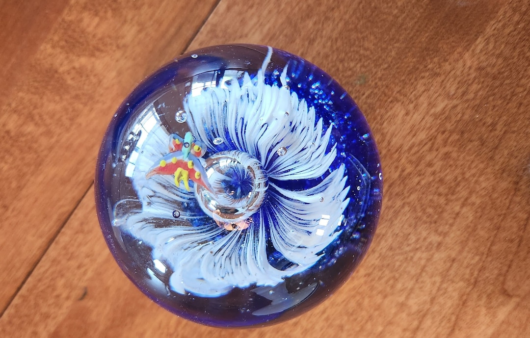 Glass Paperweight Beautiful Handmade Glass Paper Weight With White ...