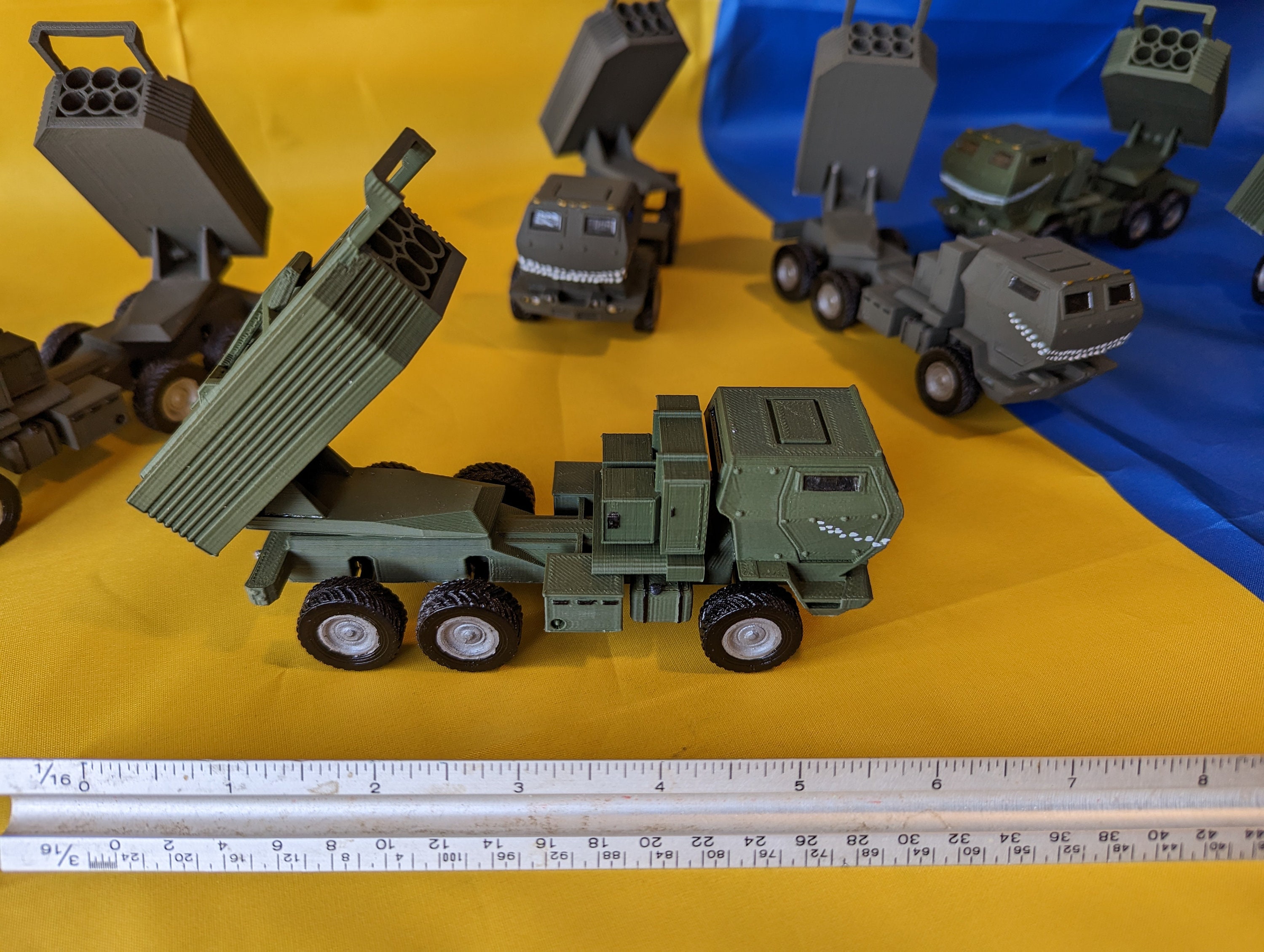 Ukrainian M142 HIMARS MLRS Model, Hand-painted ZSU smile/grin - Etsy