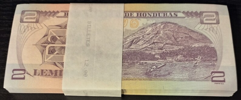 1 BUNDLE 100 Pcs Bank Notes HONDURAS 2 Lempiras UNCIRCULADED 2016 Cash ...