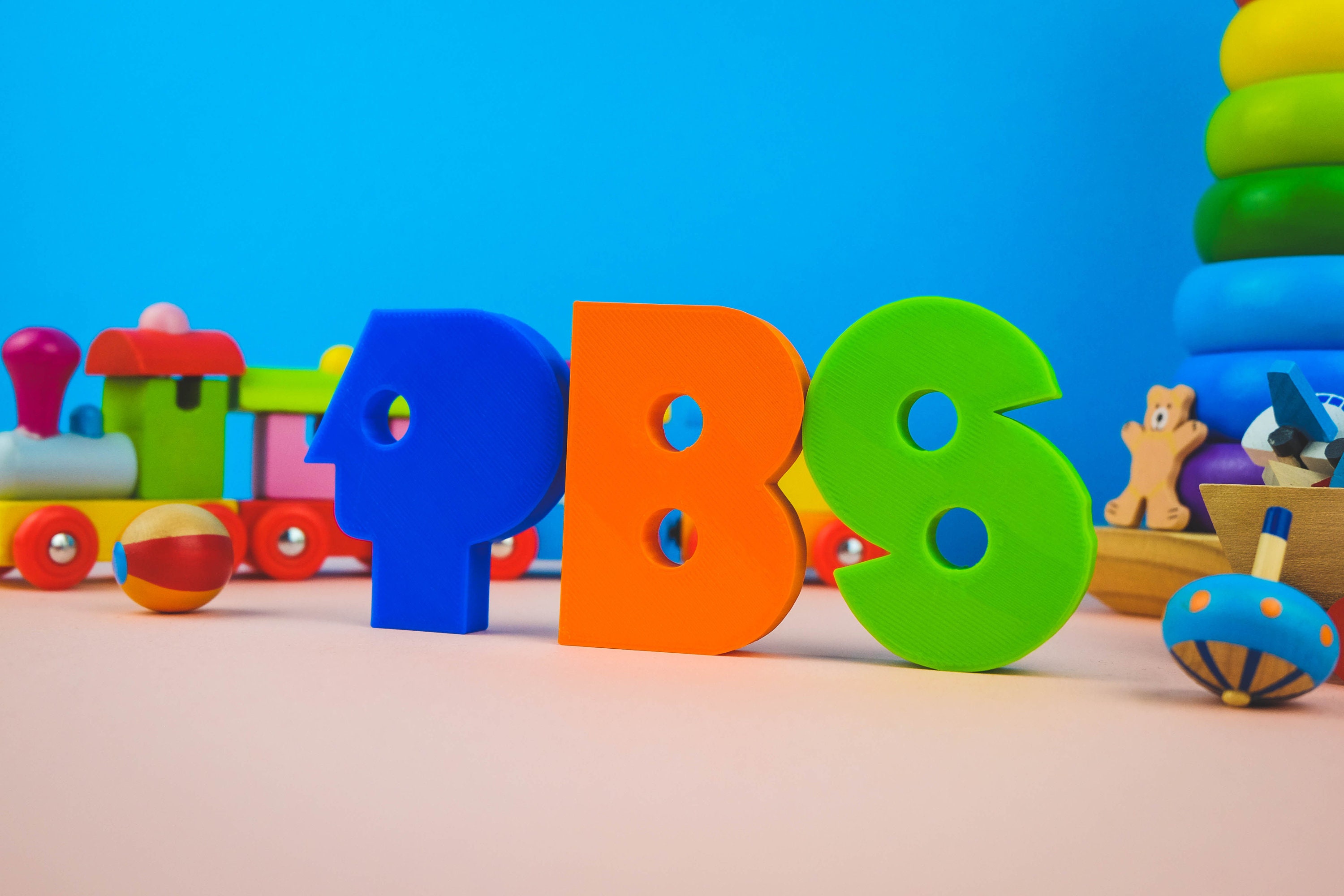 Personnages Et Noms De Pbs Kids Darent Z | PBS MOONS