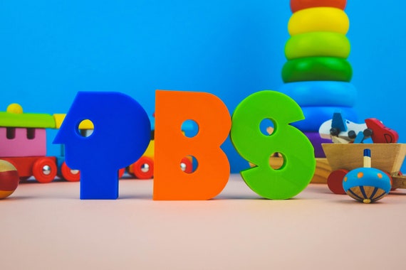 Logotipo De Pbs Tv PBS 3D Printed Logo Stand Sign 3D Printing Kids TV