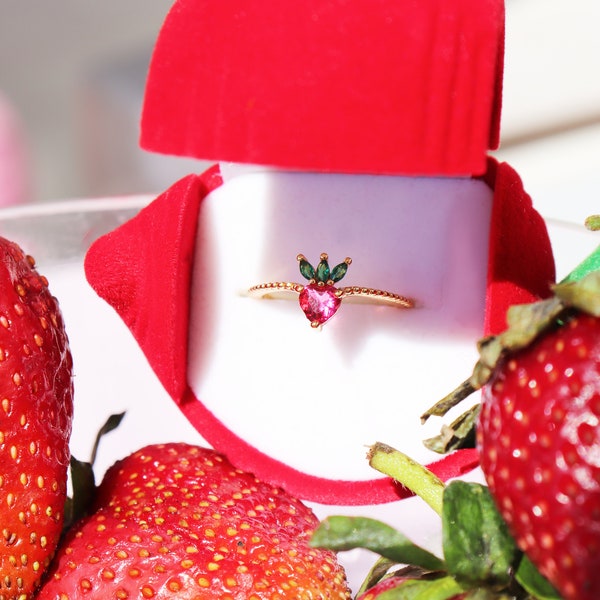 Strawberry Ring - Etsy