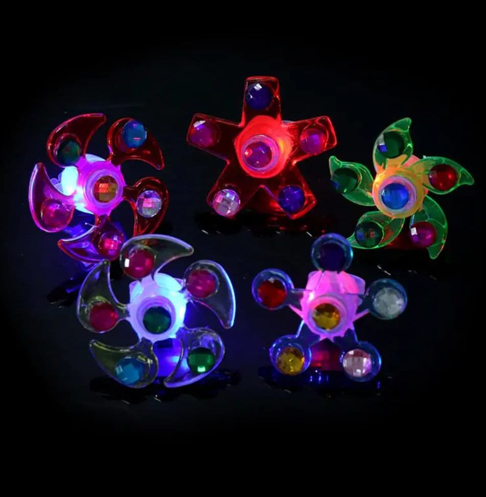 Glow in the Dark Light Party Goody Bag Rings Birthday Halloween Fun ...