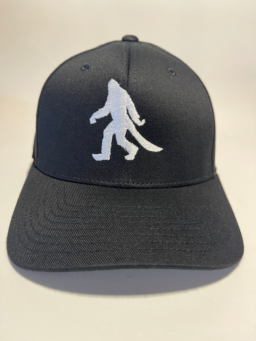Bigfoot Hat Flex Fit Large Logo Yeti Baseball Hat Bigfoot is A Beaver ...