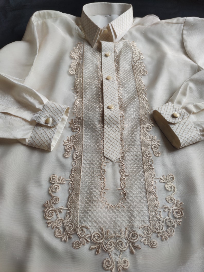 BARONG TAGALOG With Lining, Double Collar, Embroidery in Collar & Cuff ...