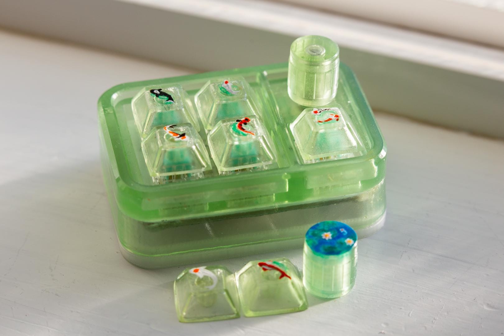 Koi Pond-themed Bento Mechanical Keyboard Macropad (5-keys, Rotary ...