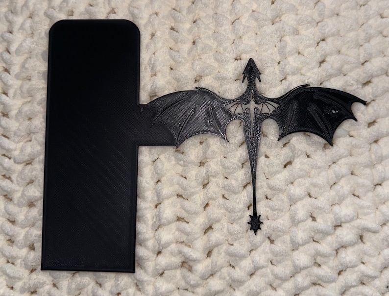 Dragon Bookshelf Silhouette Fourth Wing Inspired - Etsy