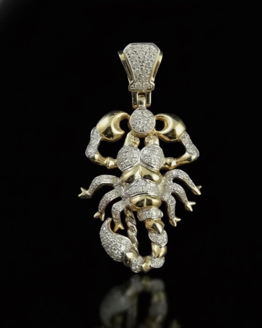 Scorpion Ice Outed Pendent, Round Diamond Pave Setting Pendent, Panther ...