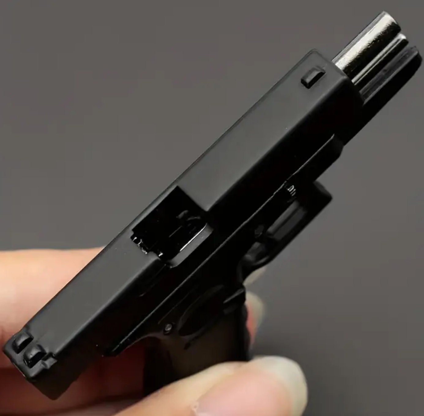 Gun Keychain Glock G17 - Etsy