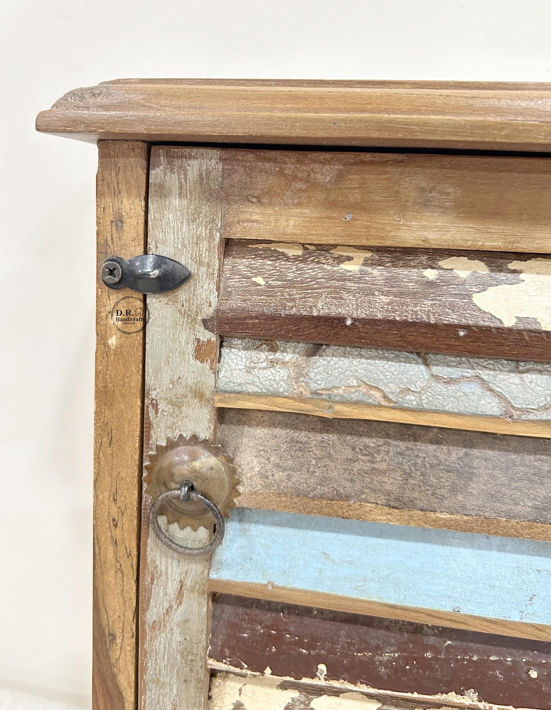 Vintage Style Reclaimed Wood Wall Hanging Decor Key Holder Antique ...