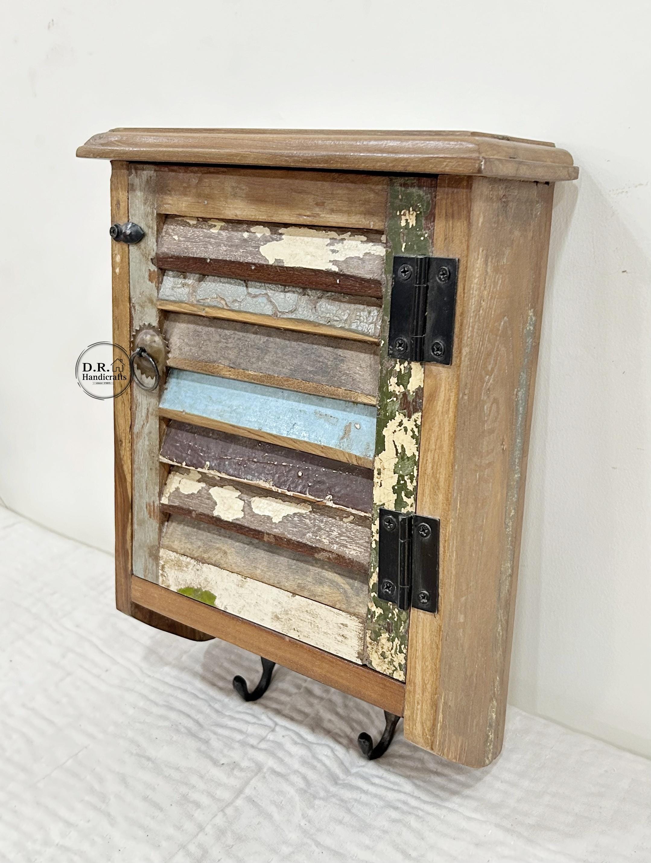 Vintage Style Reclaimed Wood Wall Hanging Decor Key Holder Antique ...