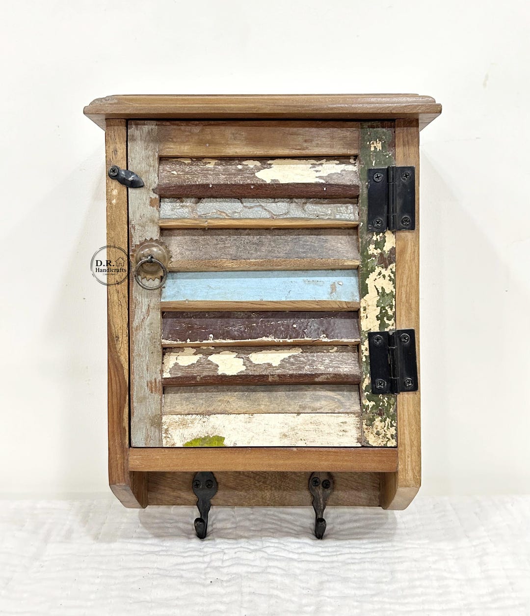 Vintage Style Reclaimed Wood Wall Hanging Decor Key Holder Antique ...