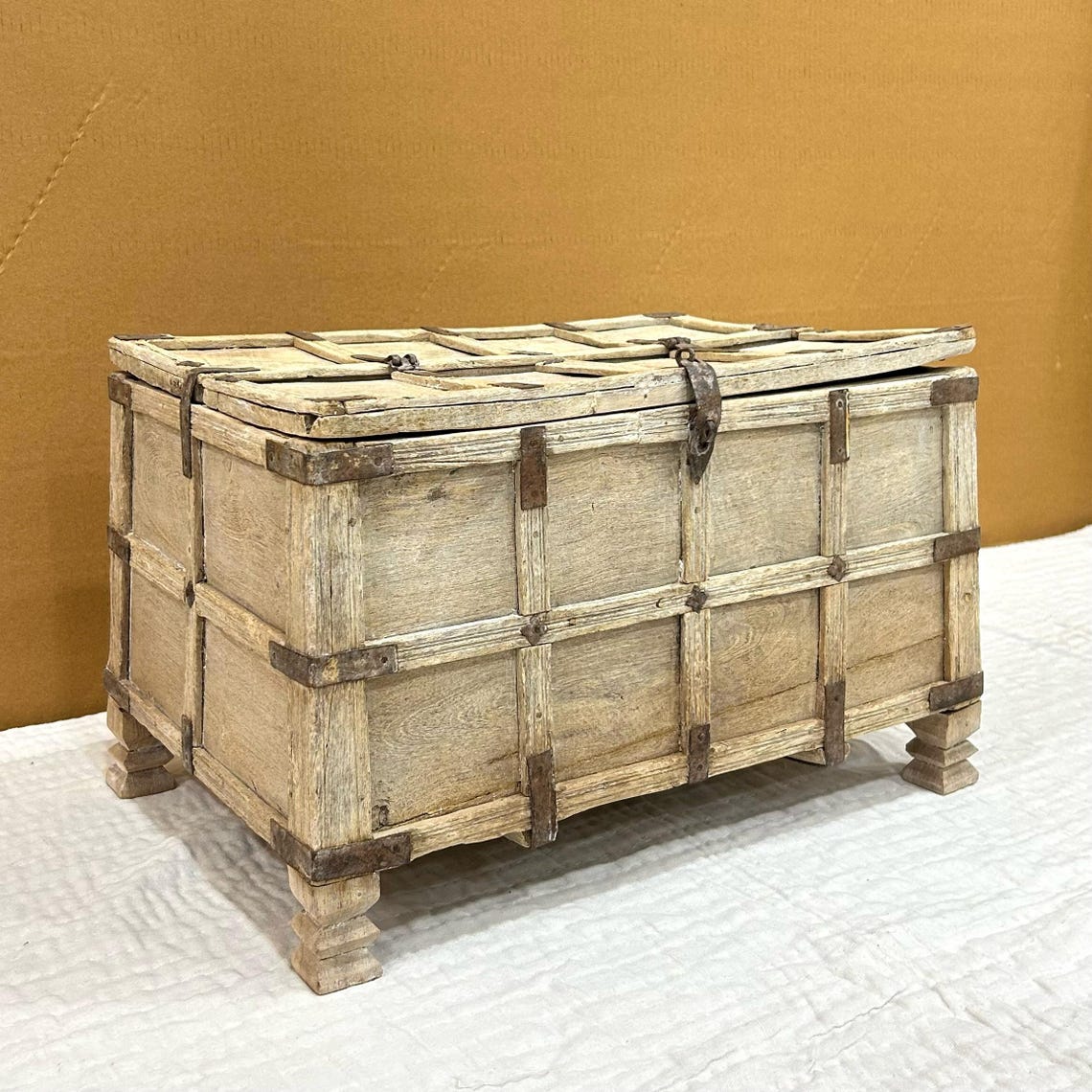 Indian Vintage Wooden Pitara Box Antique Almira Storage Box Living Room ...
