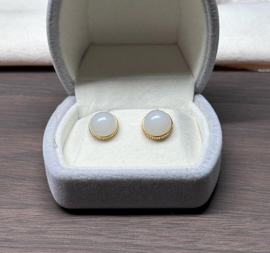 Promo Fat Mutton White Jade Chinese Nephrite Setting 18K Solid Yellow ...