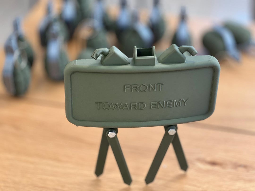 M18A1 Claymore Mine 3D Printed Replica in Military Green. Military ...