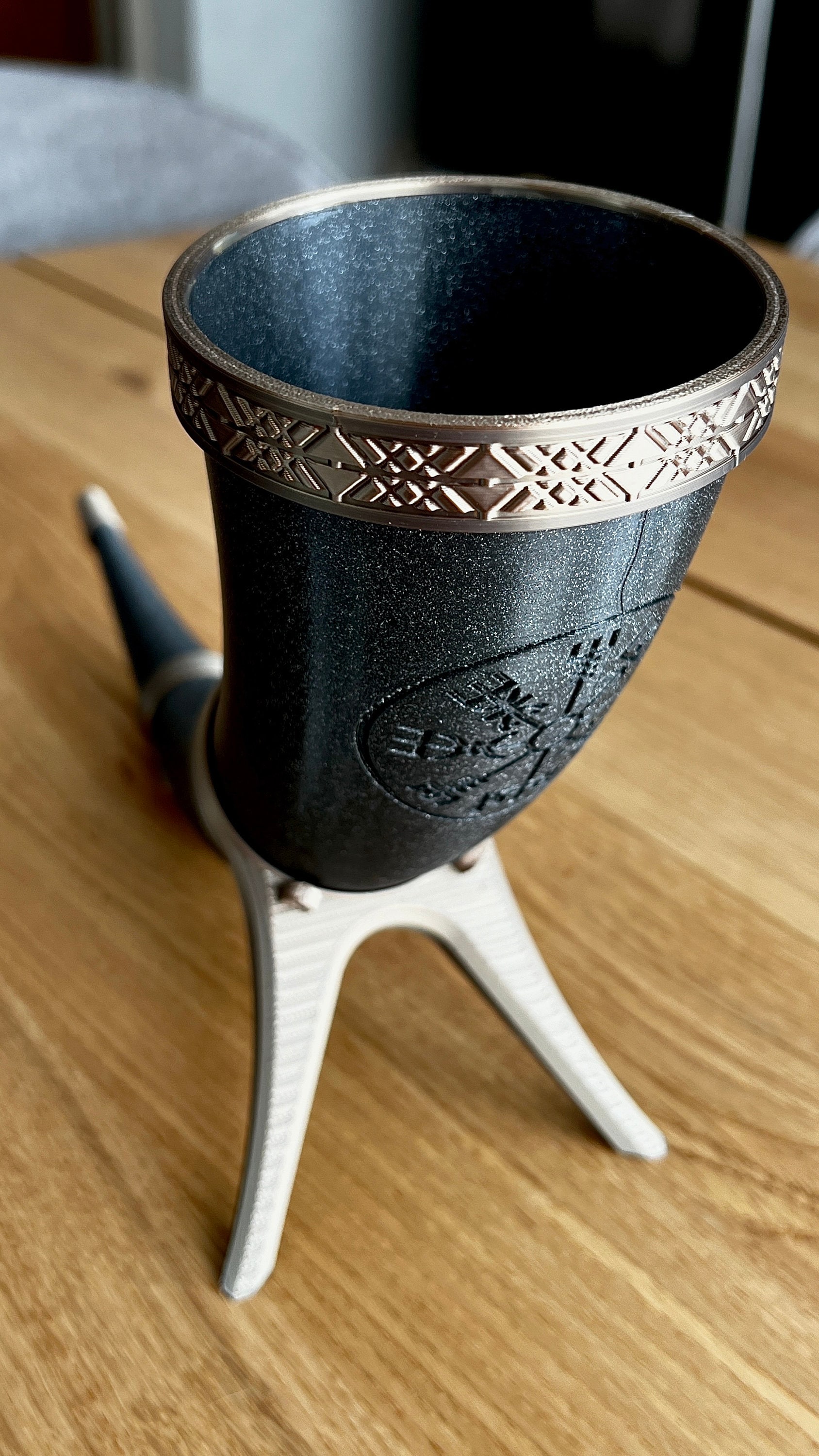 Traditional German / Viking 3d-printed Drinking Horn: A Fusion of ...
