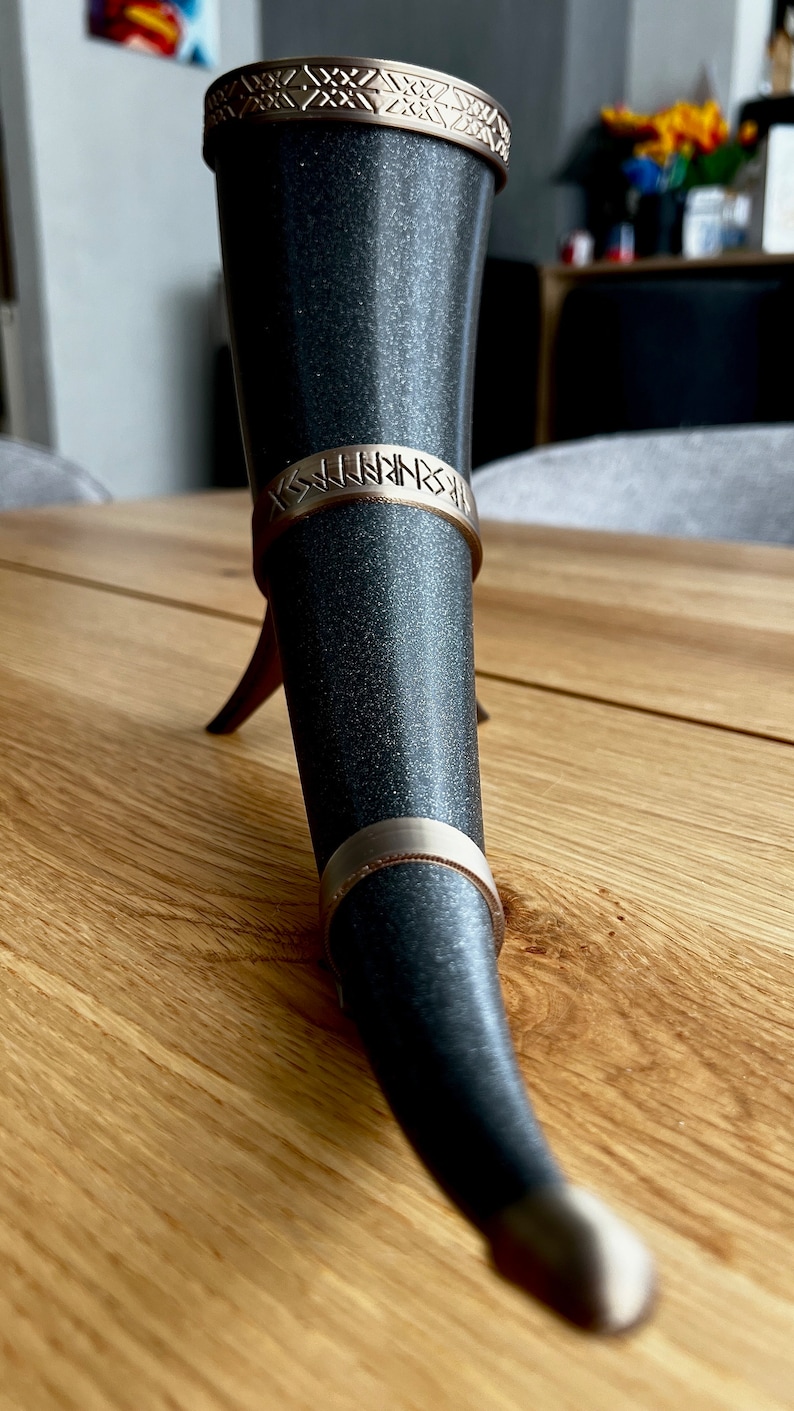 Traditional German / Viking 3d-printed Drinking Horn: A Fusion of ...