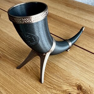 Traditional German / Viking 3d-printed Drinking Horn: A Fusion of ...