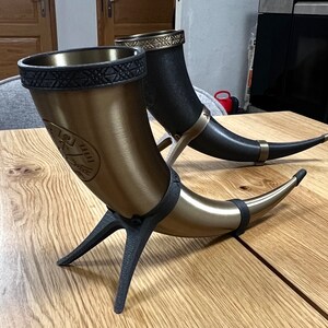 Traditional Viking Drinking Horn is Made From Cow's Horn Called khantsi ...