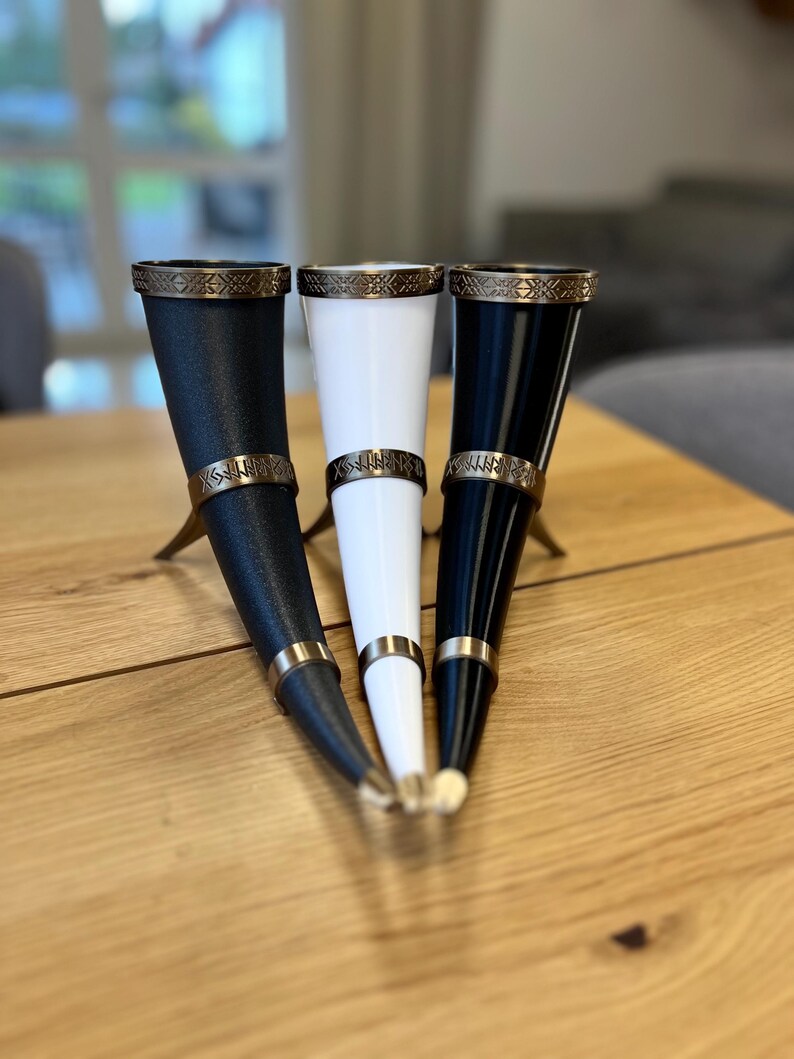 Traditional German / Viking 3d-printed Drinking Horn: A Fusion of ...