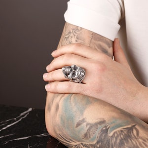 Skull With Spiral Eyes Ring for Men in Silver, Unique Gothic Men Ring ...