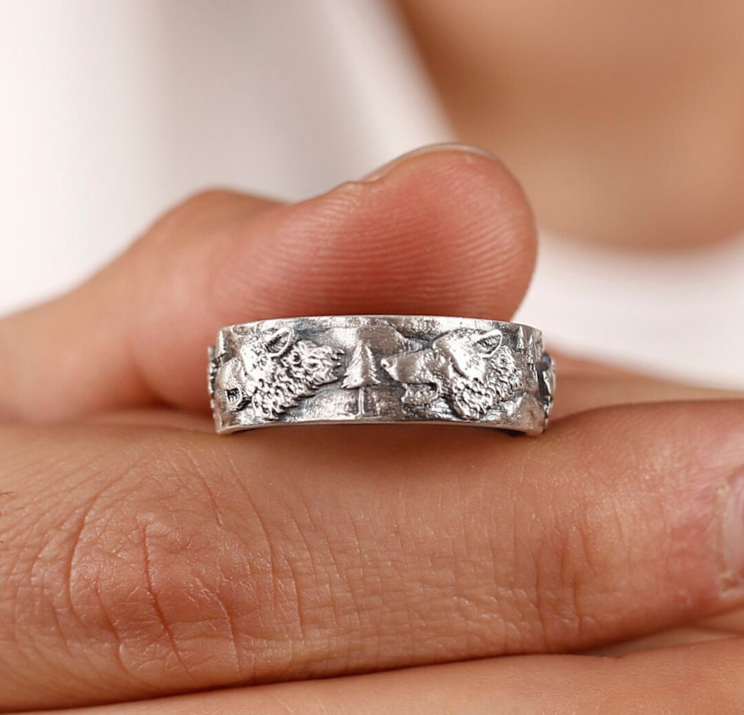 Wolf Head Mens Wedding Band Ring, Viking Wedding Band Ring for Men in ...