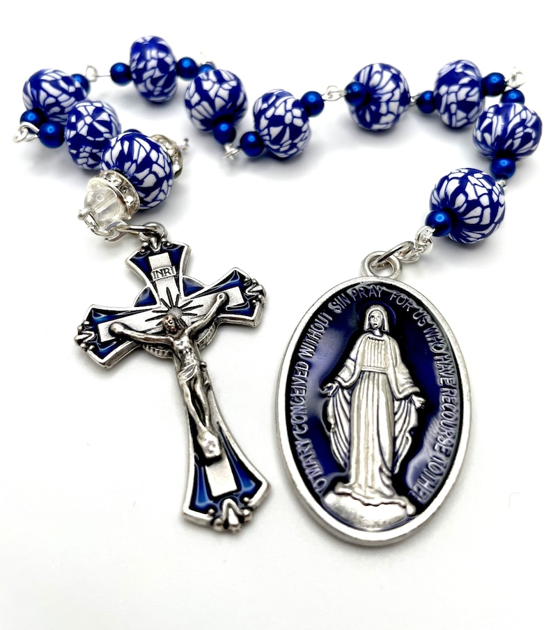 Miraculous Medal Enameled Glass Inlay Tenner Chaplet One Decade Rosary ...