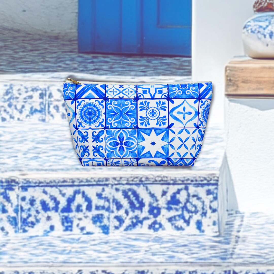 Zipped Pouch, Azulejo Portuguese Tile Design, Summer Accessory, Travel ...