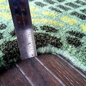 Crocodile / Alligator Hand Tufted Area Rug for Home , New Home Gift ...