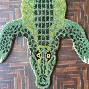 Crocodile / Alligator Hand Tufted Area Rug for Home , New Home Gift ...