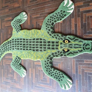 Crocodile / Alligator Hand Tufted Area Rug for Home , New Home Gift ...