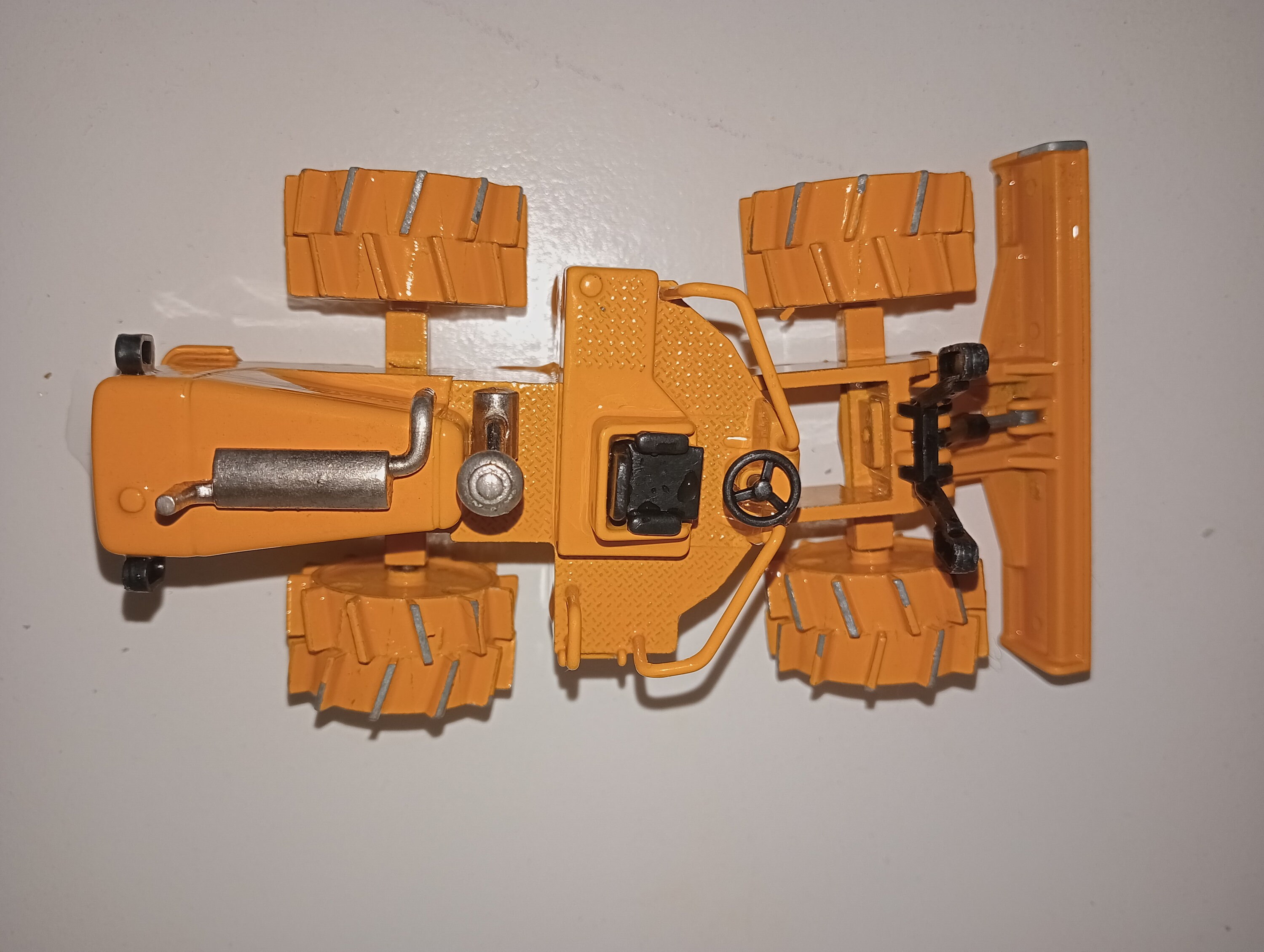 Compact 271 Trash Compactor (caterpillar 825B) - Joal 1:50 Scale ...