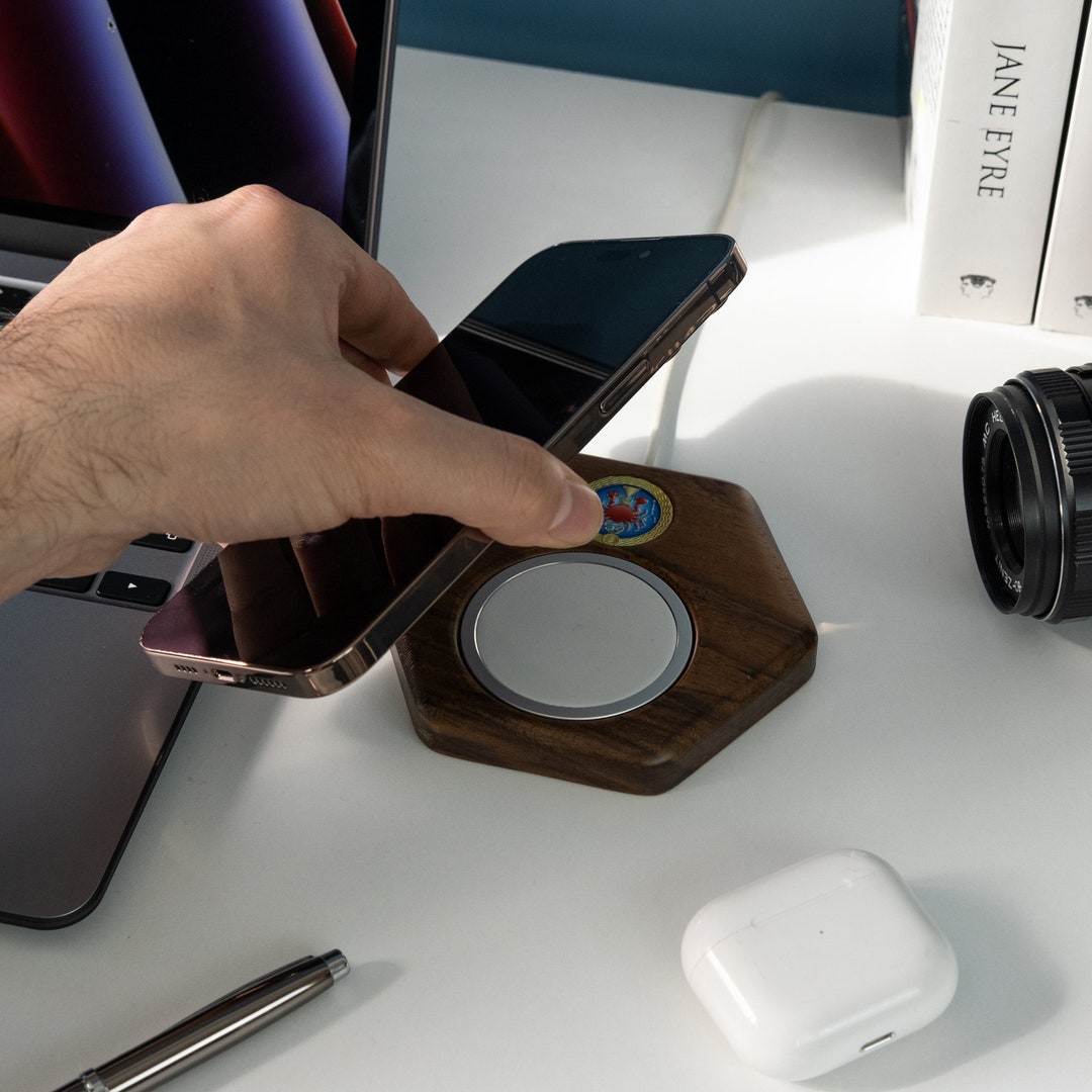 Walnut Wood Wireless Charger: Personalized Phone Charging Station - Etsy
