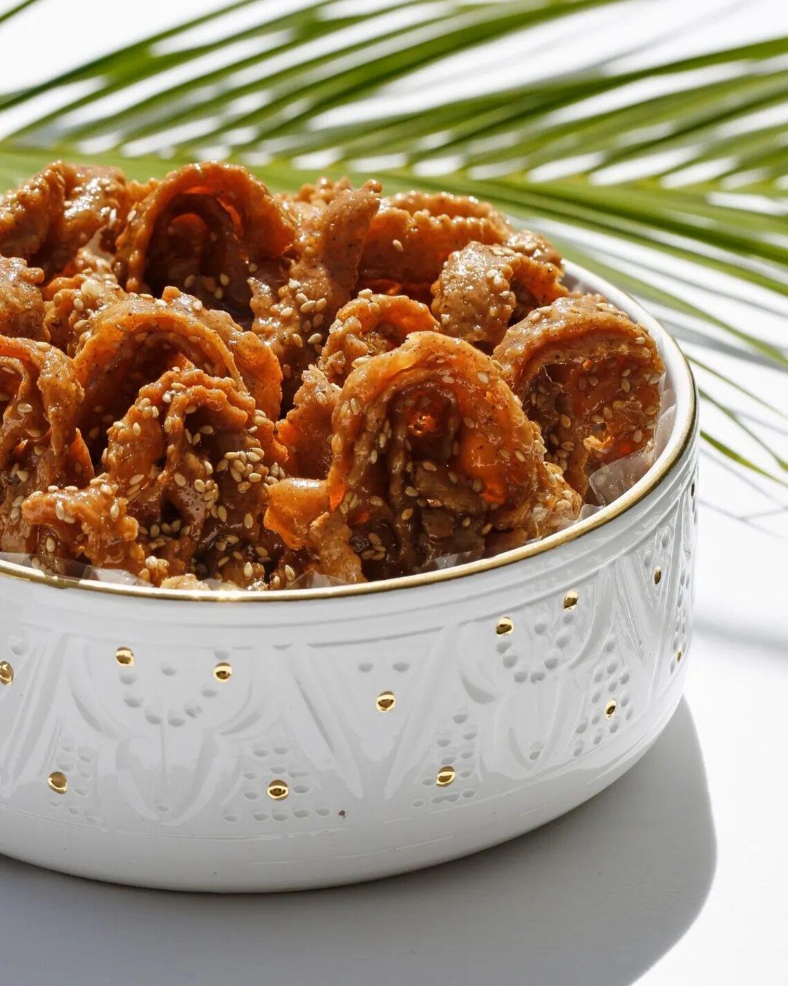 Chebakia Spécialité Marocaine Au Miel Aux épices Et Aux Graines De ...