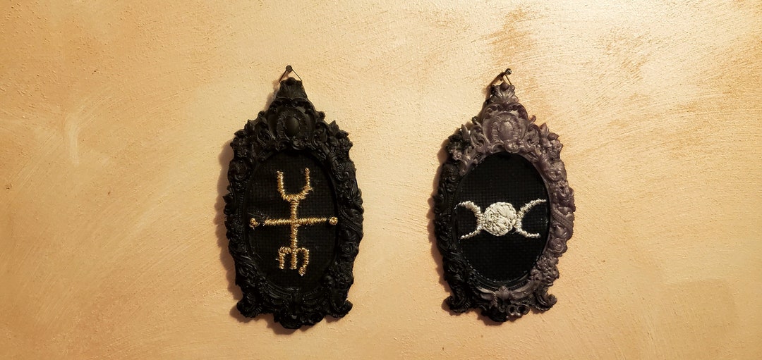 Witchy Gothic Frames / Cadres Gothiques Des Sorcières - Etsy